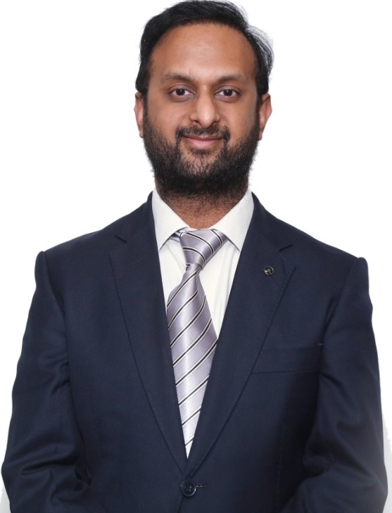 Management Team - Must & More